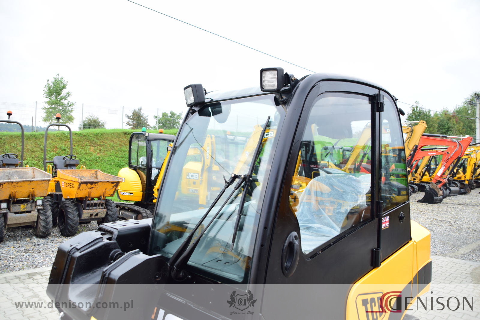 JCB TELETRUK TLT 30D – Sprzedaż maszyn budowlanych JCB