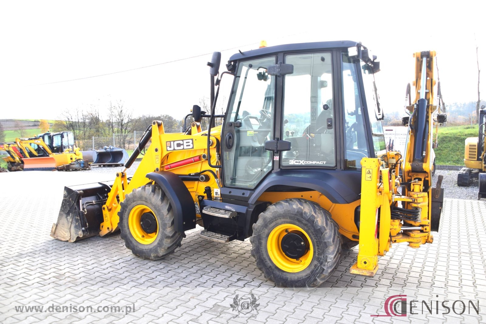JCB 3CX COMPACT – Sprzedaż maszyn budowlanych JCB