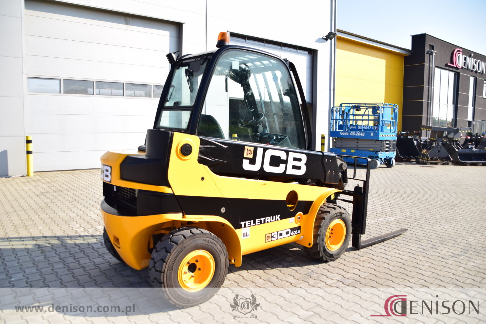 JCB TELETRUK TLT 30D 4×4 – Sprzedaż maszyn budowlanych JCB