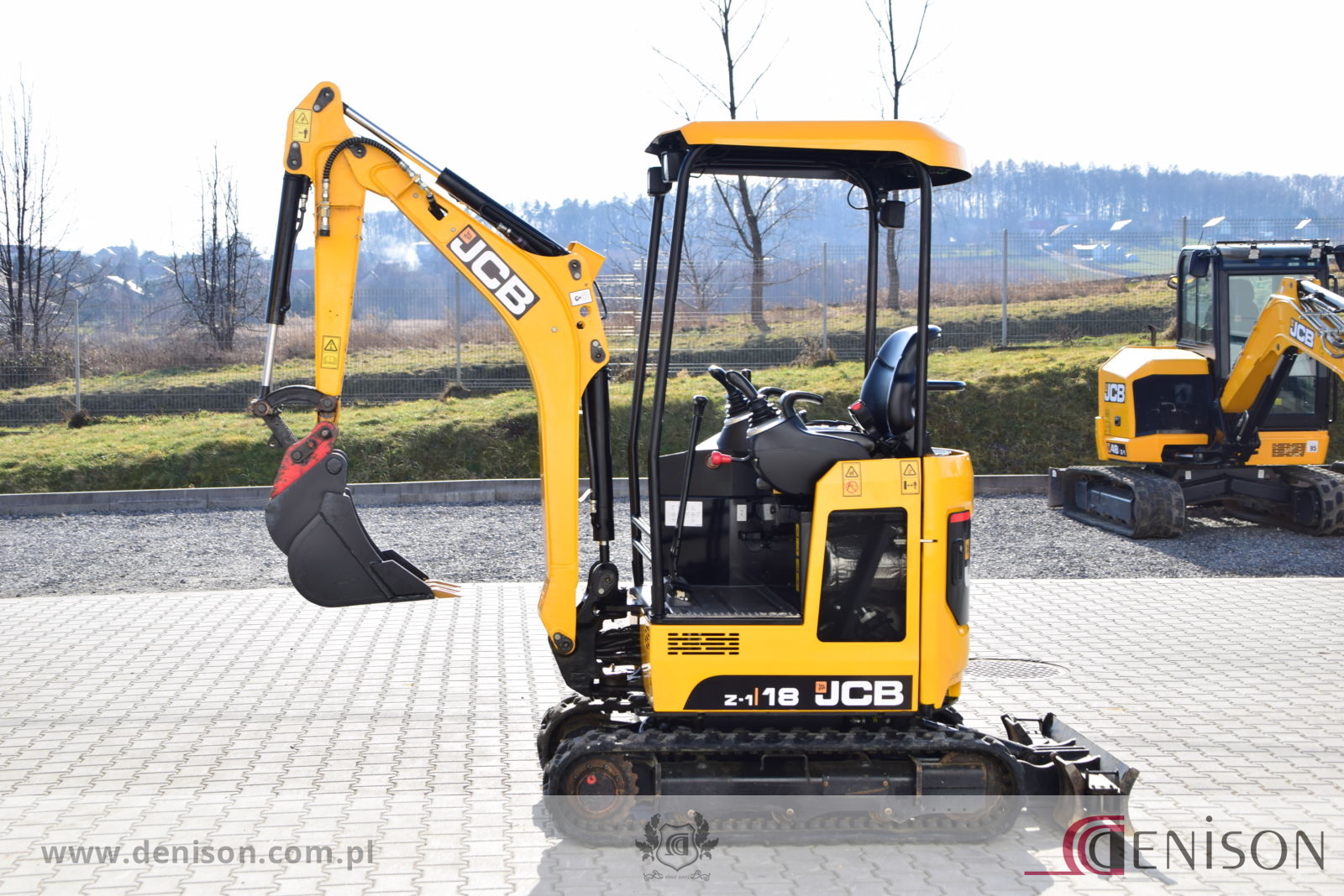 JCB 18Z-1 – Sprzedaż maszyn budowlanych JCB